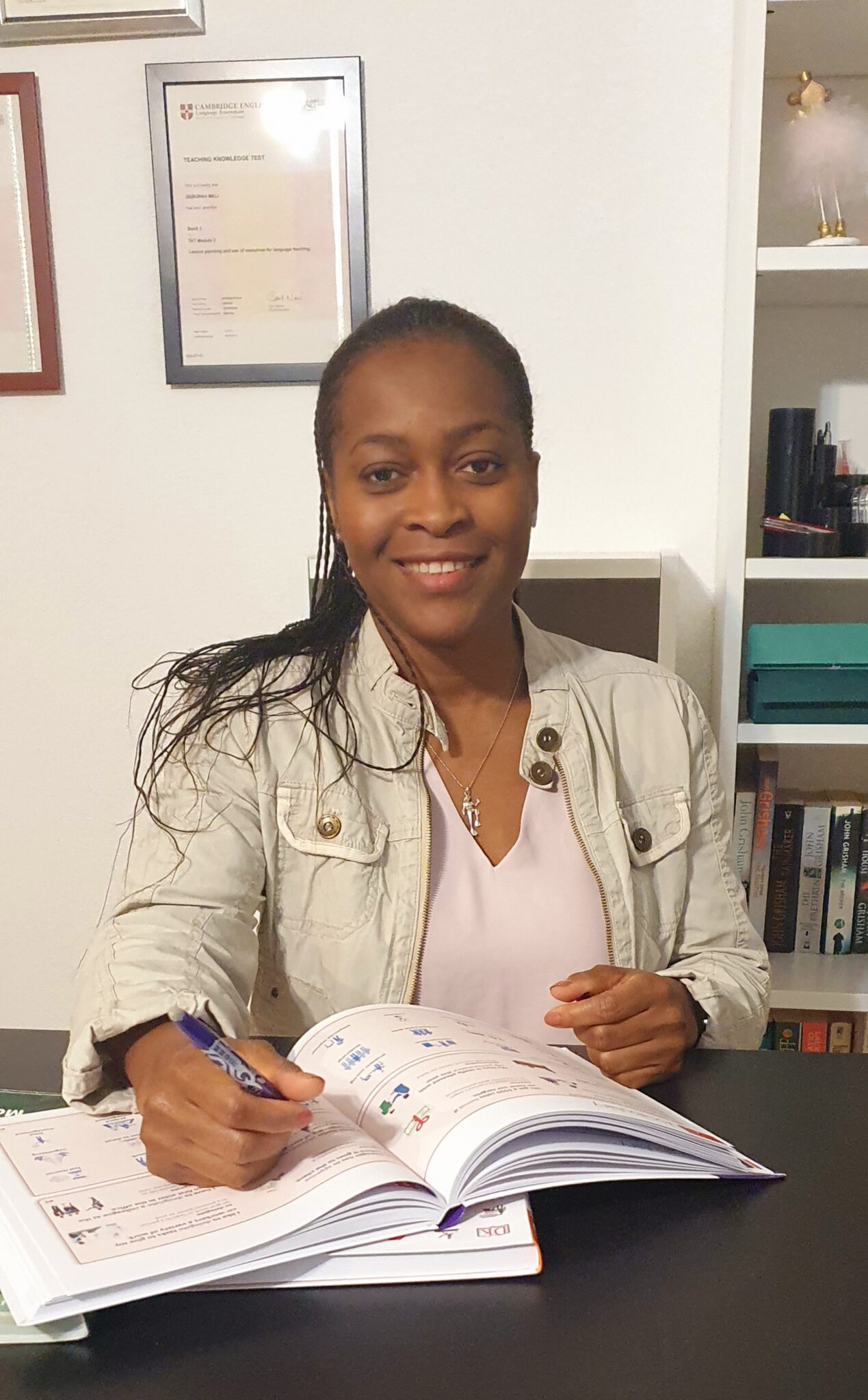 How to Make an Online Teacher Profile That Will Catch Students ...