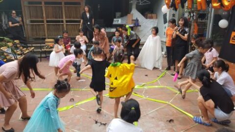 10 Engaging ESL Halloween Activities for a Frightfully Fun Lesson